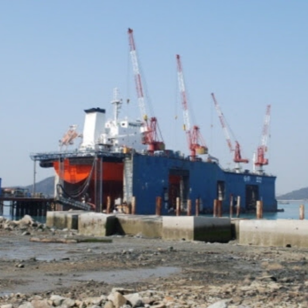 DRY DOCKS / FLOATING DOCKS – Sale And Purchase- Vessels