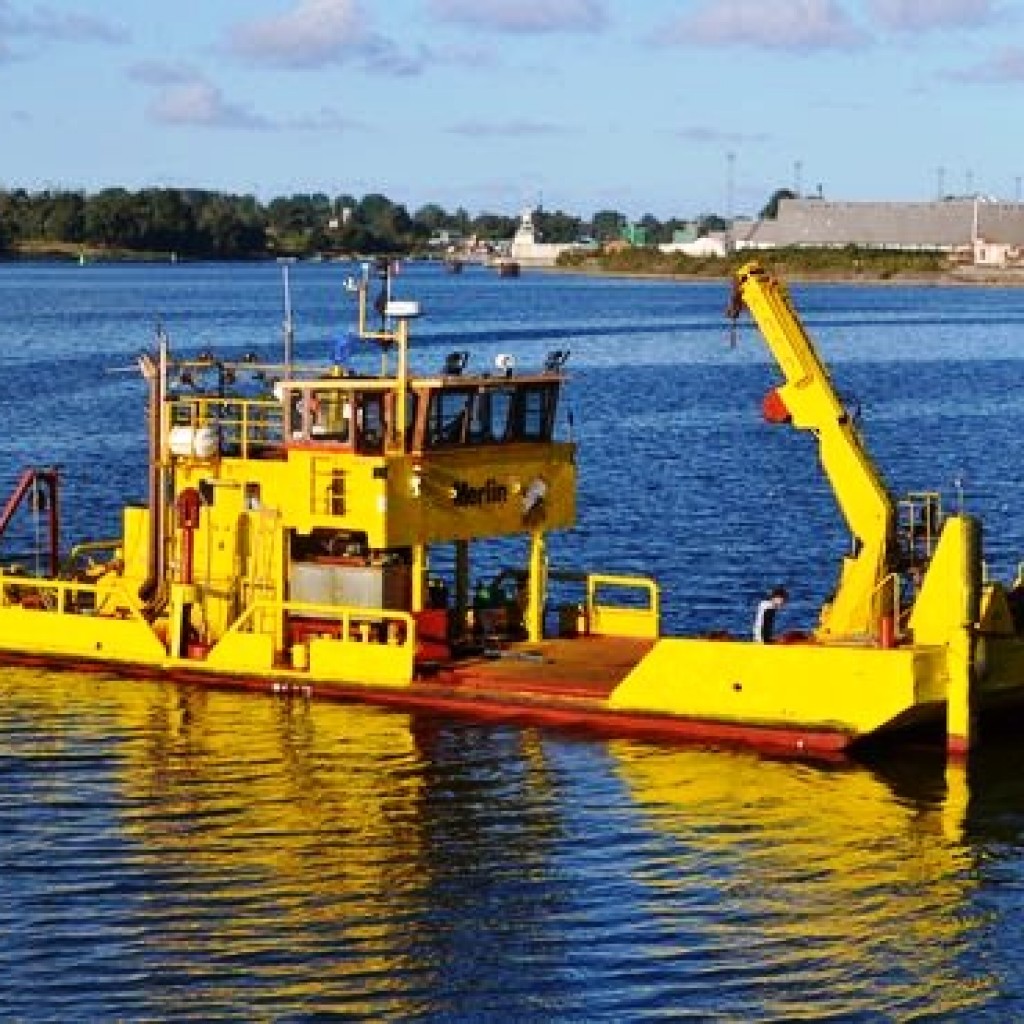 ASD/HARBOUR TUGS – Sale And Purchase- Vessels